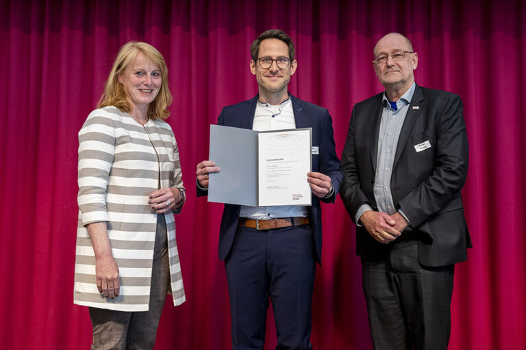 Promotionspreis für Dr. Tim Jannusch – ivwKöln Blog